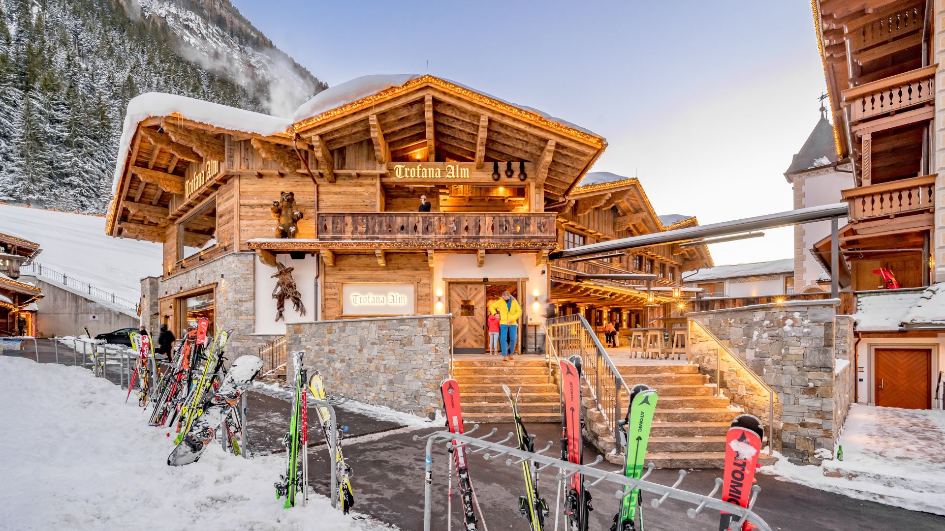 Sterneküche und höchste Klangqualität in der Trofana Alm Ischgl mit ...